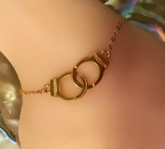 Handcuffs Foot