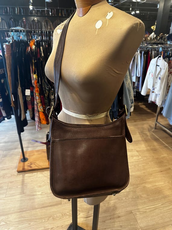 vintage brown crossbody coach - Gem