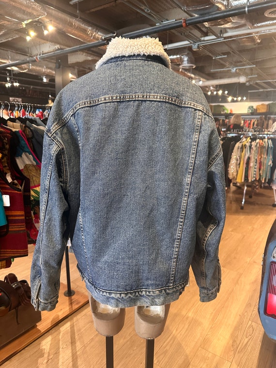 Vintage Levis Sheepskin Lined Denim Jacket - Gem