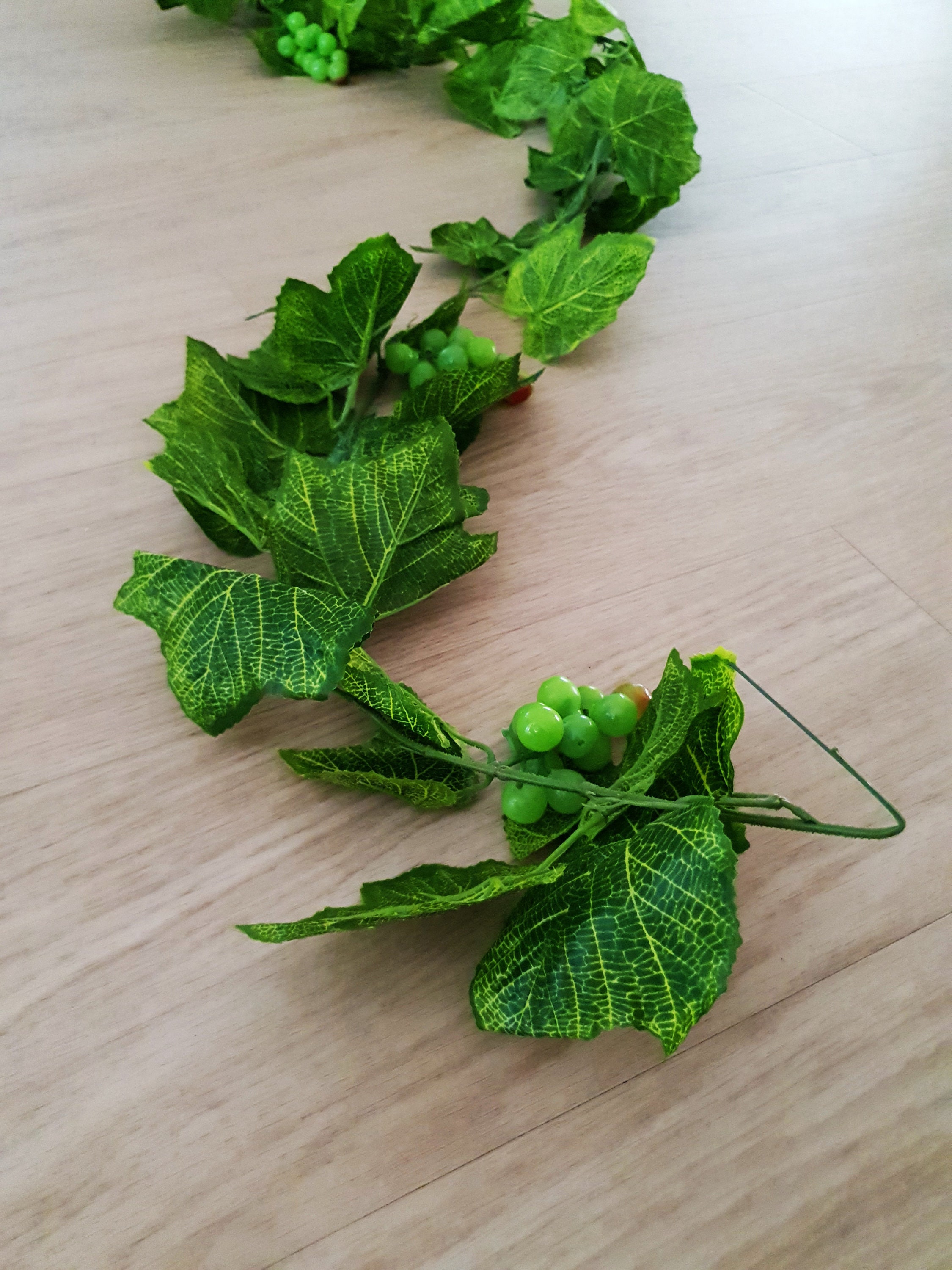 GARLAND Green Grape Leaves and Grapes Bunches 5ft 11in | Etsy