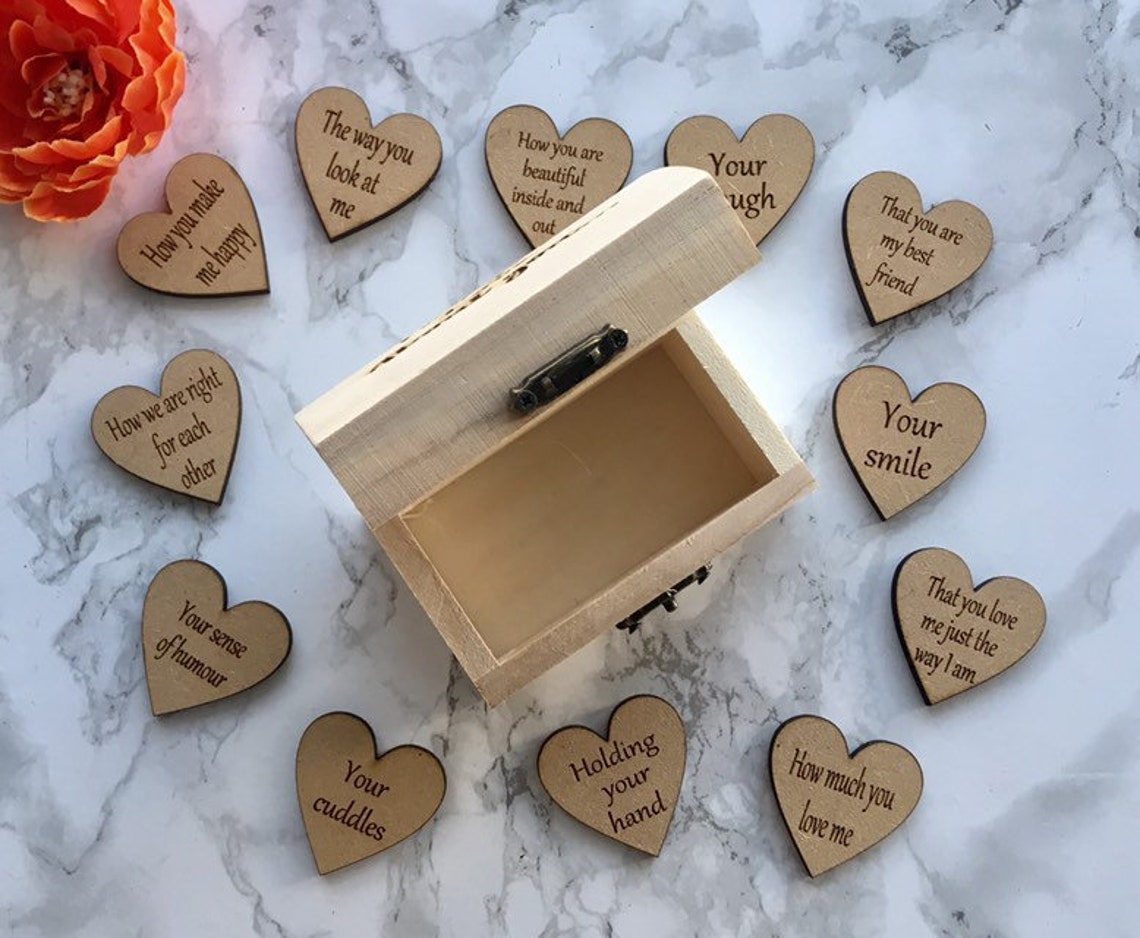 12 Things I Love About.... Personalised Keepsake - Chest and Wood ...