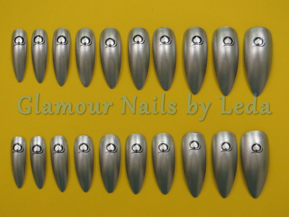 20 Full Well Long Stiletto Nails Queen of Spades/hearts - Etsy