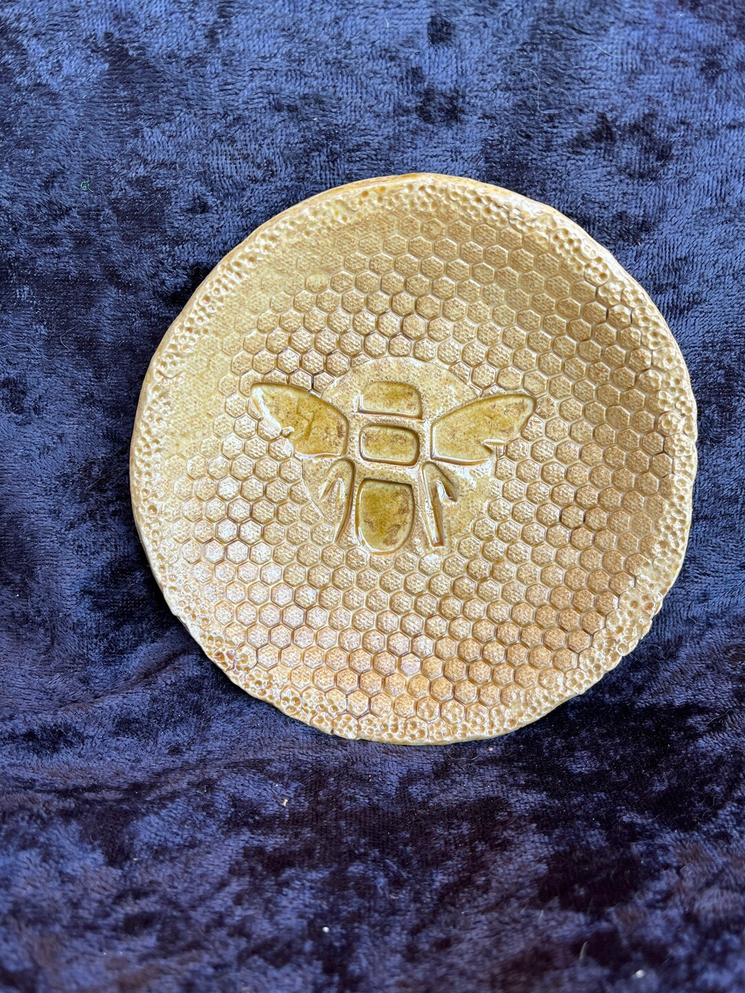 Bee Dish/plate - Etsy