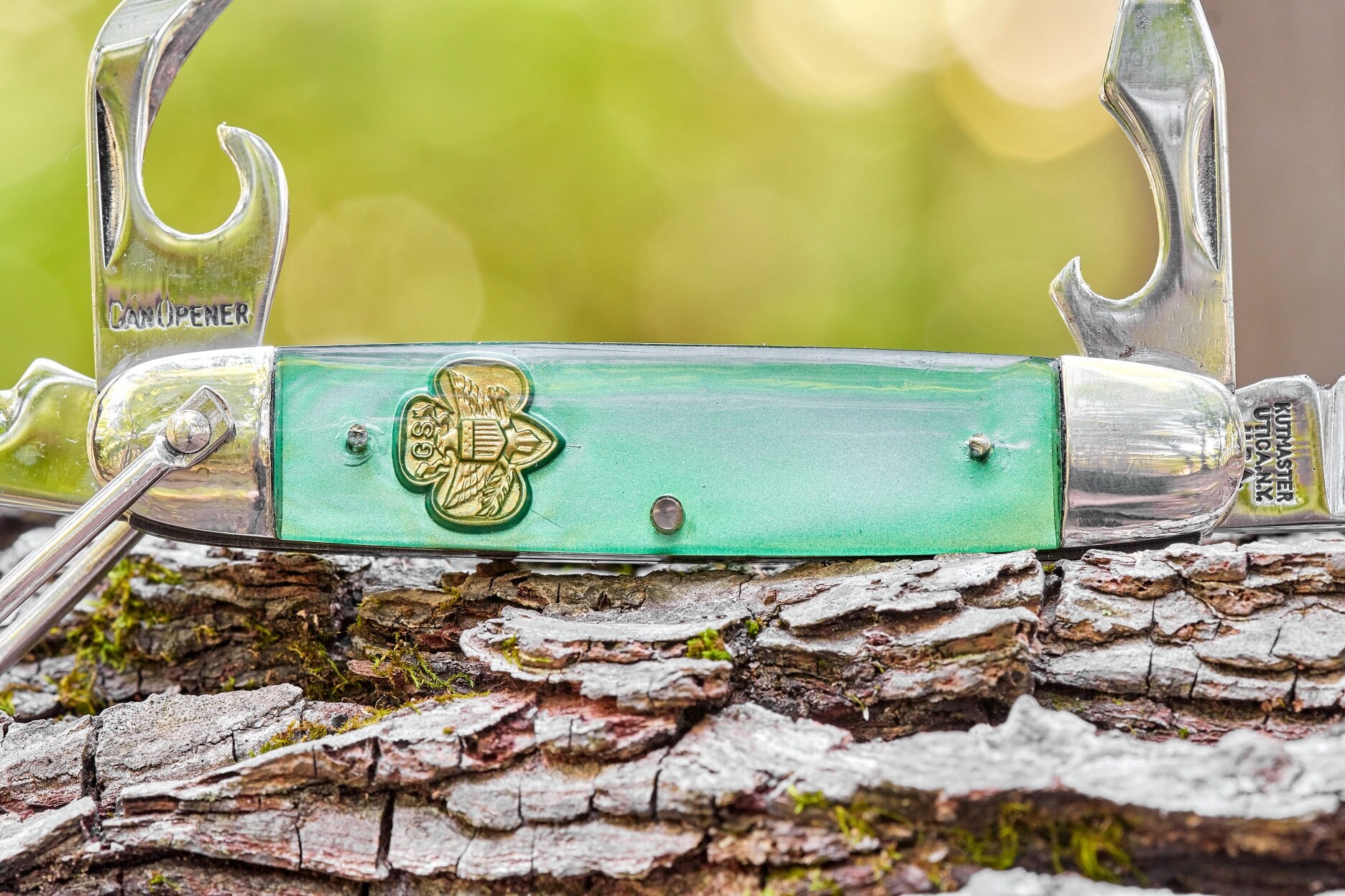 Girl Scout Pocket knife by Kutmaster