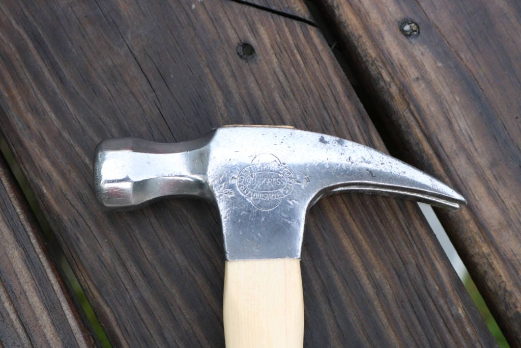 Belknap Bluegrass claw hammer