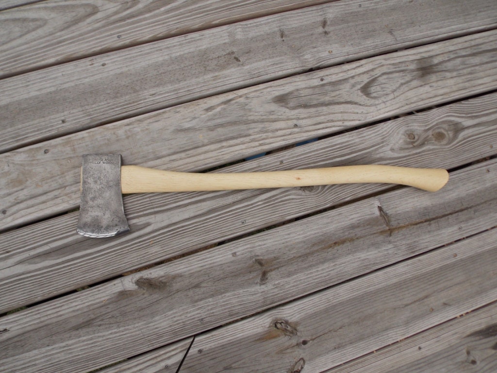 Kelly Works Wodslasher boys axe with new 28 inch handle of American Hickory