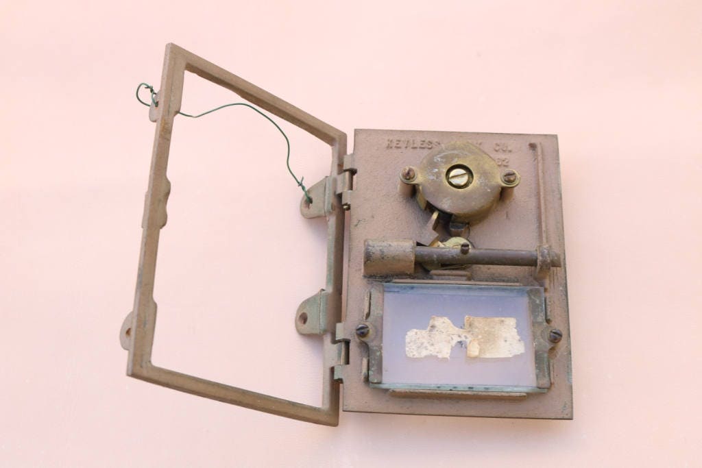 Vintage mailbox door from the Keyless Lock Co 1962
