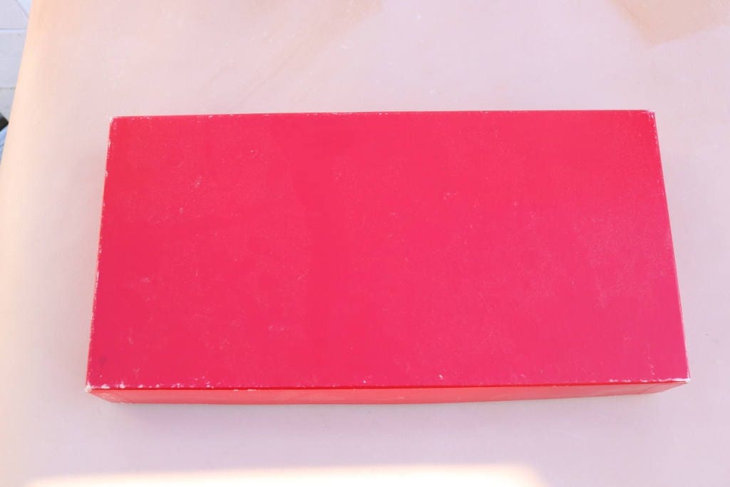 Vintage Colonial Fixed blade knife and matching Colonial hatcget set