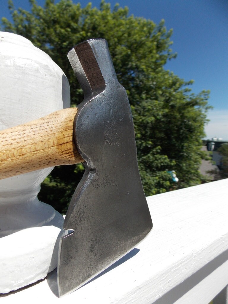 Vaughn & Bushnell Mfg Co. hatchet vintage with a new handle of American ...