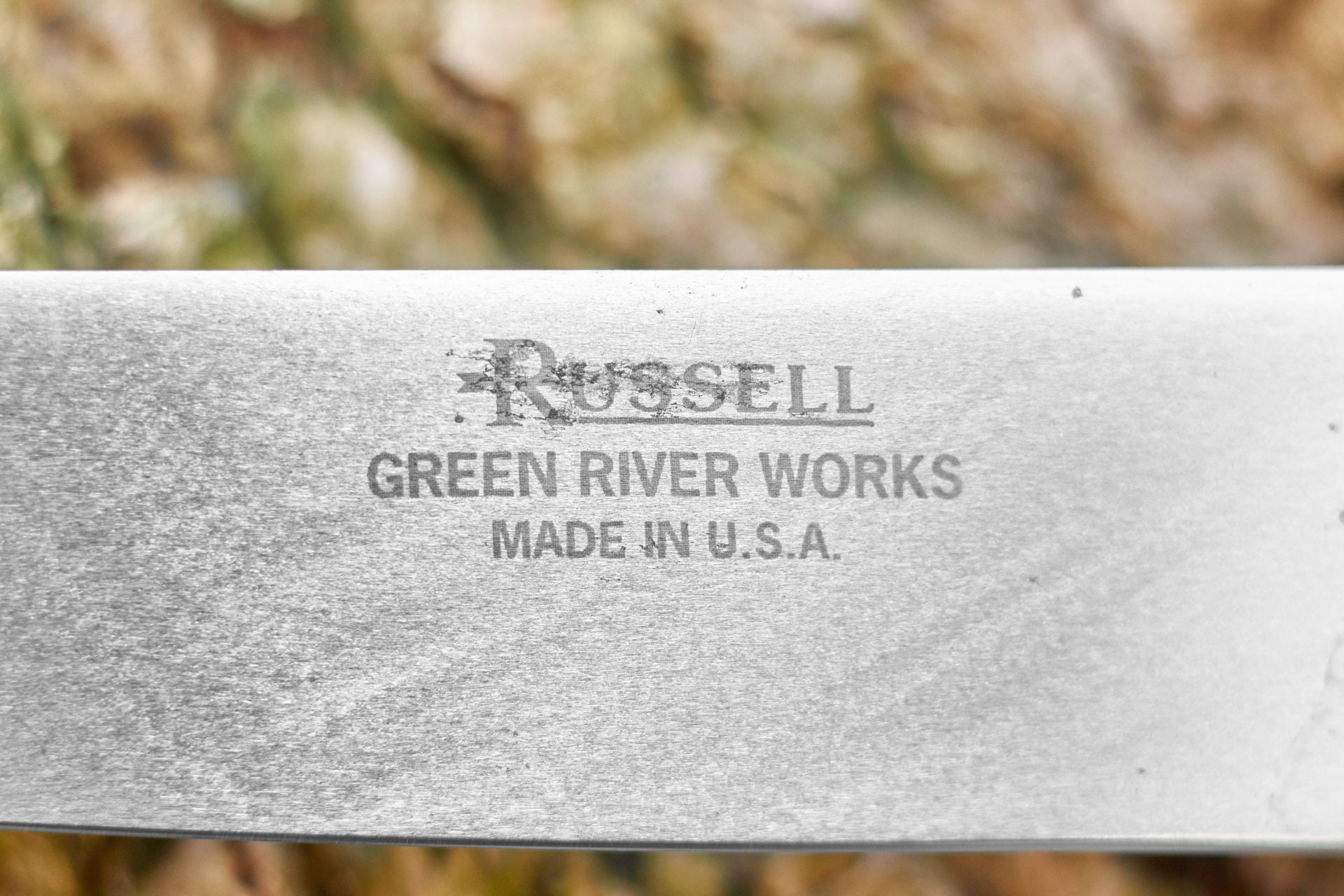 Russell Green River Works bushcraft knife