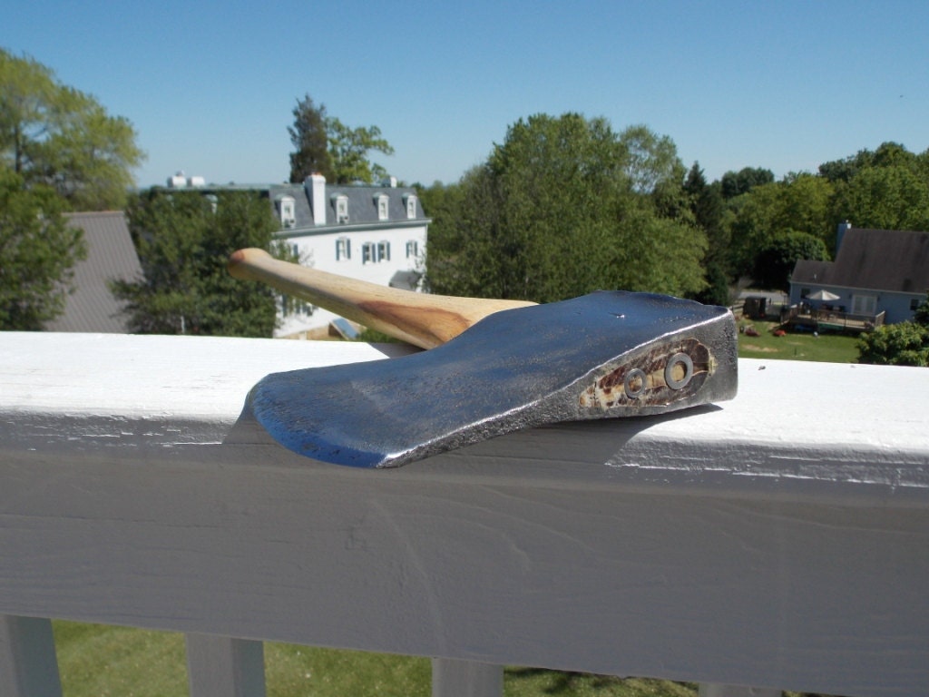 Vintage True Temper Jersey Axe wiht a 27 in handle