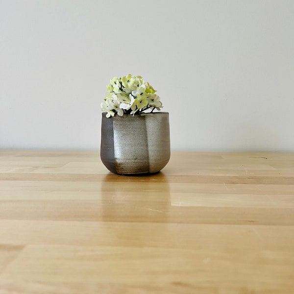 Ceramic Bud Vase - Etsy