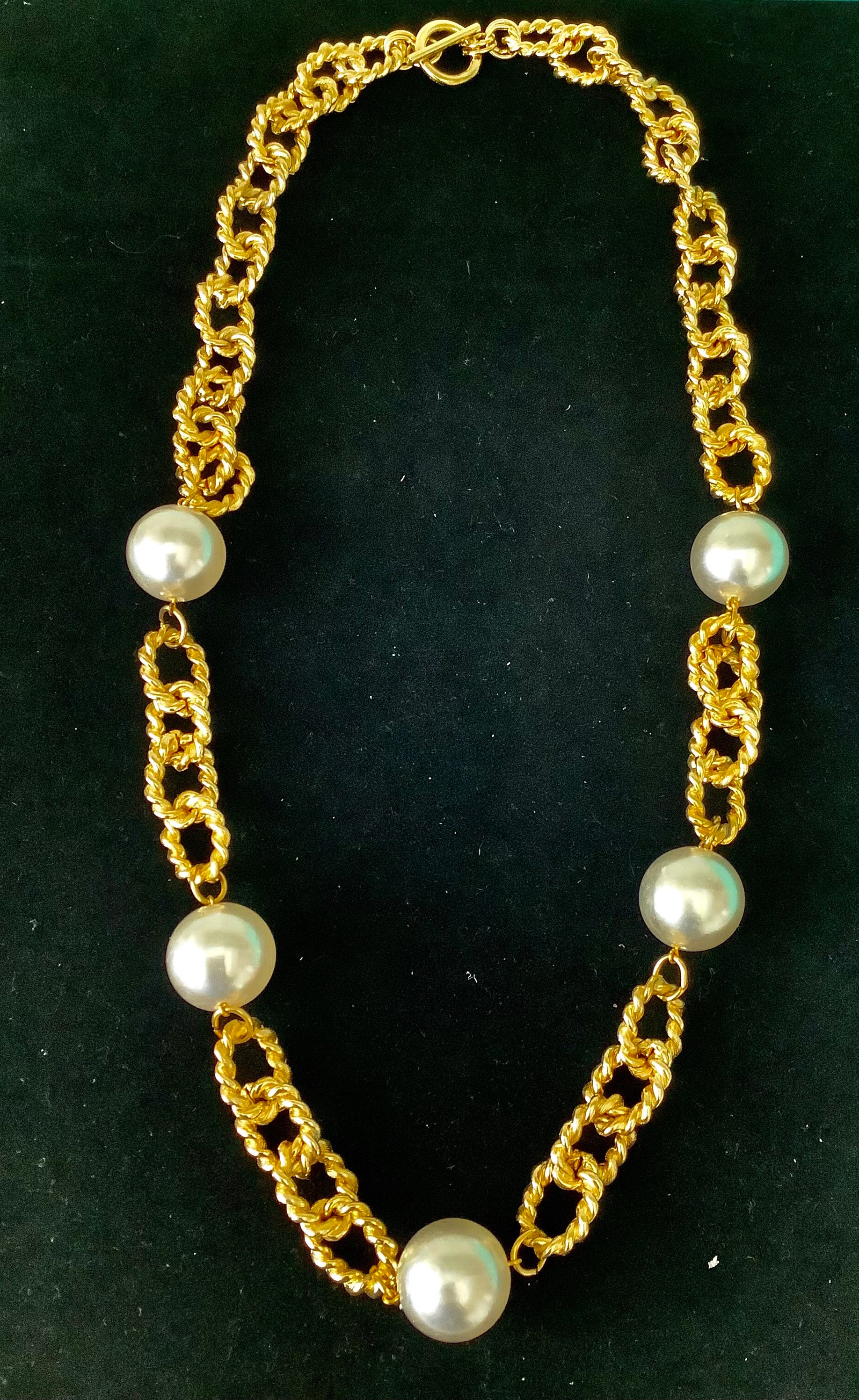 Vintage 80s Gold Chain and Pearl Necklace | Etsy