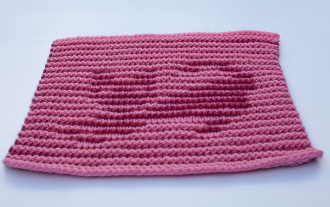 Illusion Knitting Pattern for "pouncing Kitty" as Pdf: Make a Washcloth ...