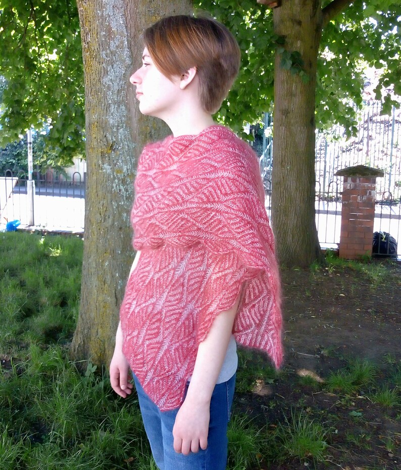 Knitting Pattern for Palm Leaf Wrap - Etsy