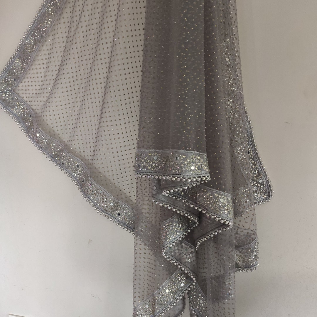 Grey Silver Dupatta With Glitter Dots. Mirror Border Dupatta Grey ...