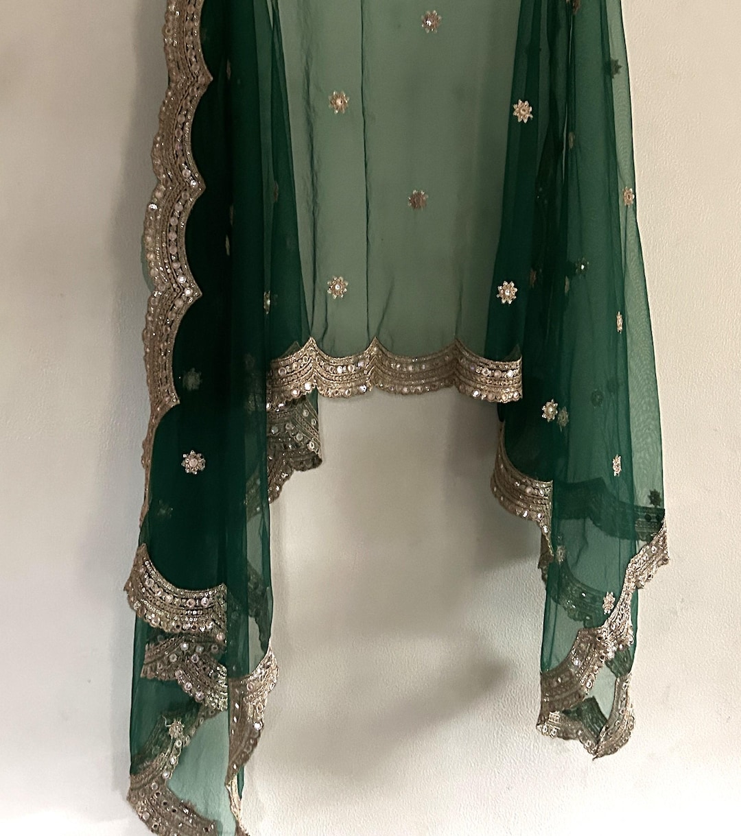 Bottle Green Net Dupatta With Scallop Border Golden Embroidery - Etsy