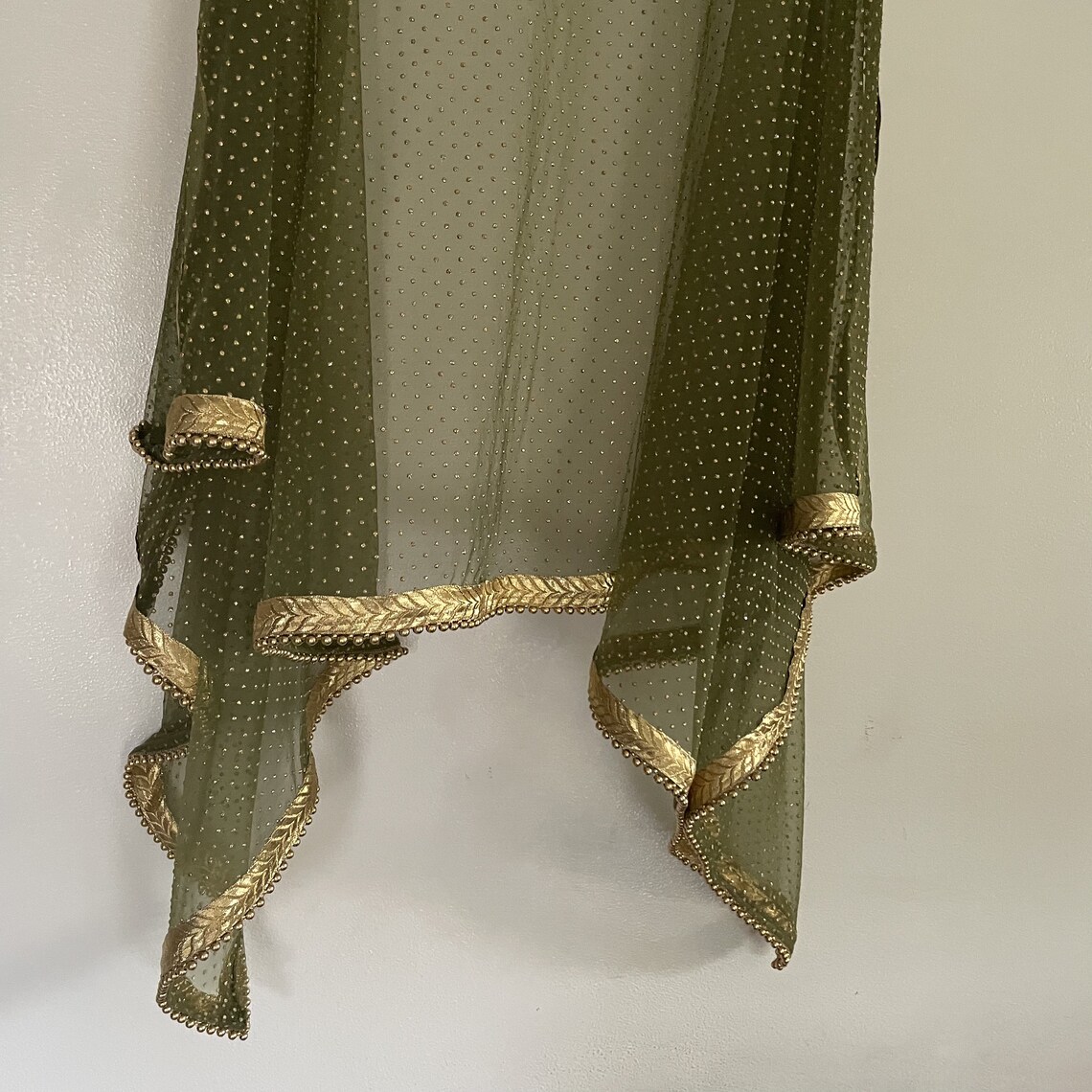 Green Net Dupatta With Golden Beaded Border | Indian Dupatta | Bridal ...