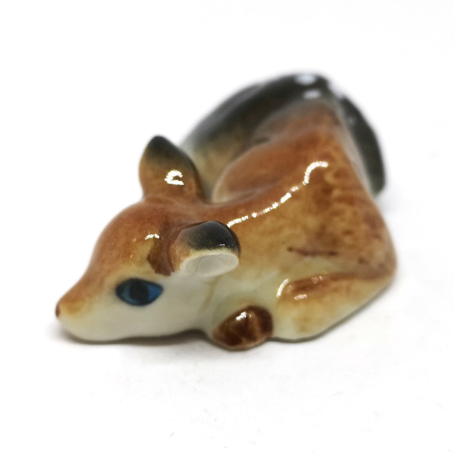 Hand-painted Ceramic Deer Figurine: Collectible Wildlife Art - Etsy