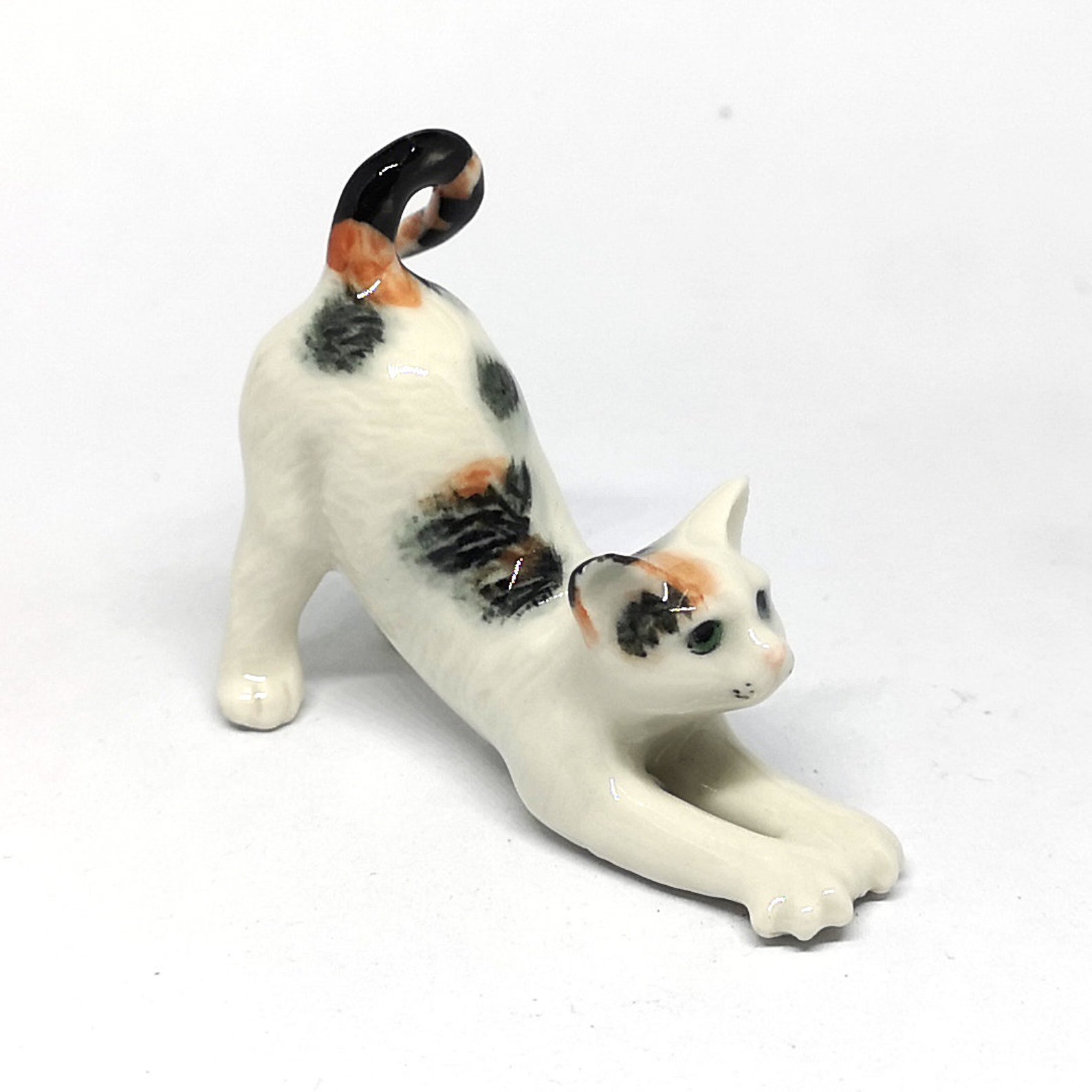 ZOOCRAFT Miniature Calico Cat Figurine Collectible Ceramic | Etsy