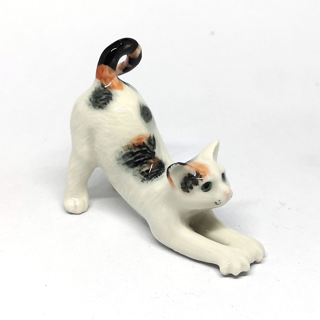 Hand Painted Calico Cat Figurine: Collectible Ceramic Animal Statue - Etsy
