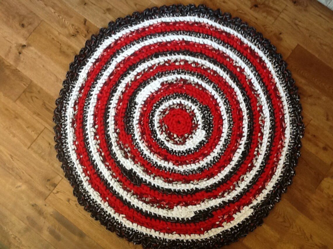 Rag Rug Black Red and White 43 Crocheted Round Rag - Etsy