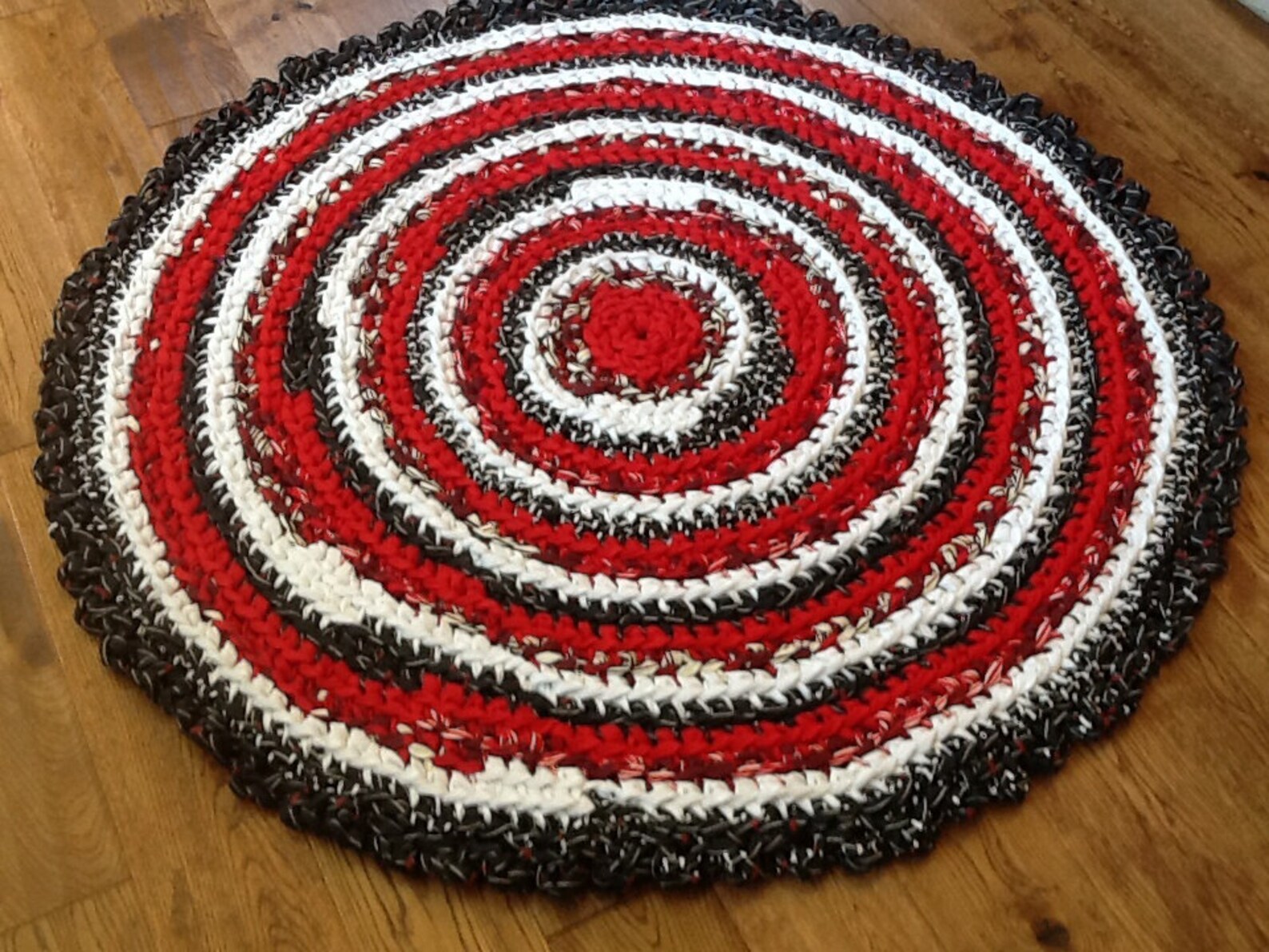 Rag Rug Black Red and White 43 Crocheted Round Rag - Etsy