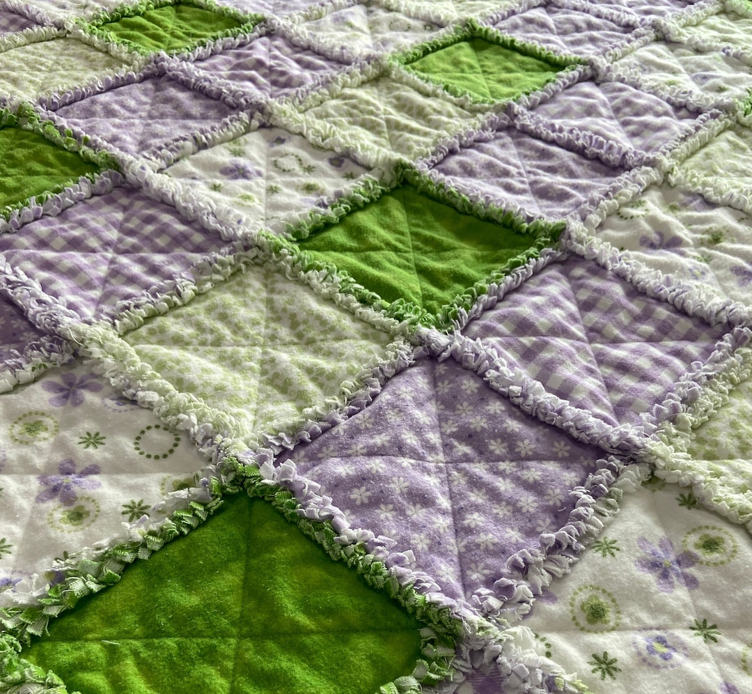Reversible Rag Quilt, Purple and Green Rag Quilt, Throw - Etsy