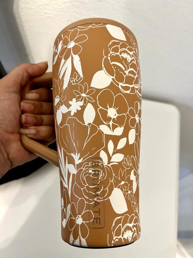 Brumate Muv 30oz X HOLLEY GABRIELLE Sandstone Bloom Limited Edition ...