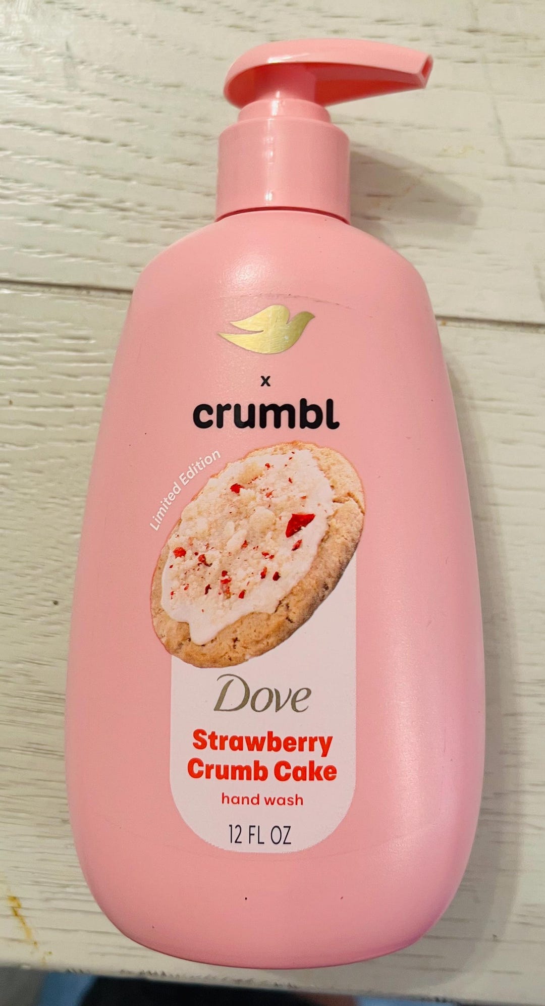 Dove X Crumbl Strawberry Crumb Cake Hand Wash 12 Oz NEW - Etsy UK