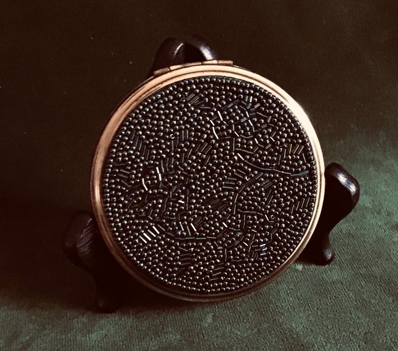 Vintage Powder Compact. Era 1970's/ 1980 's. Marked - Etsy