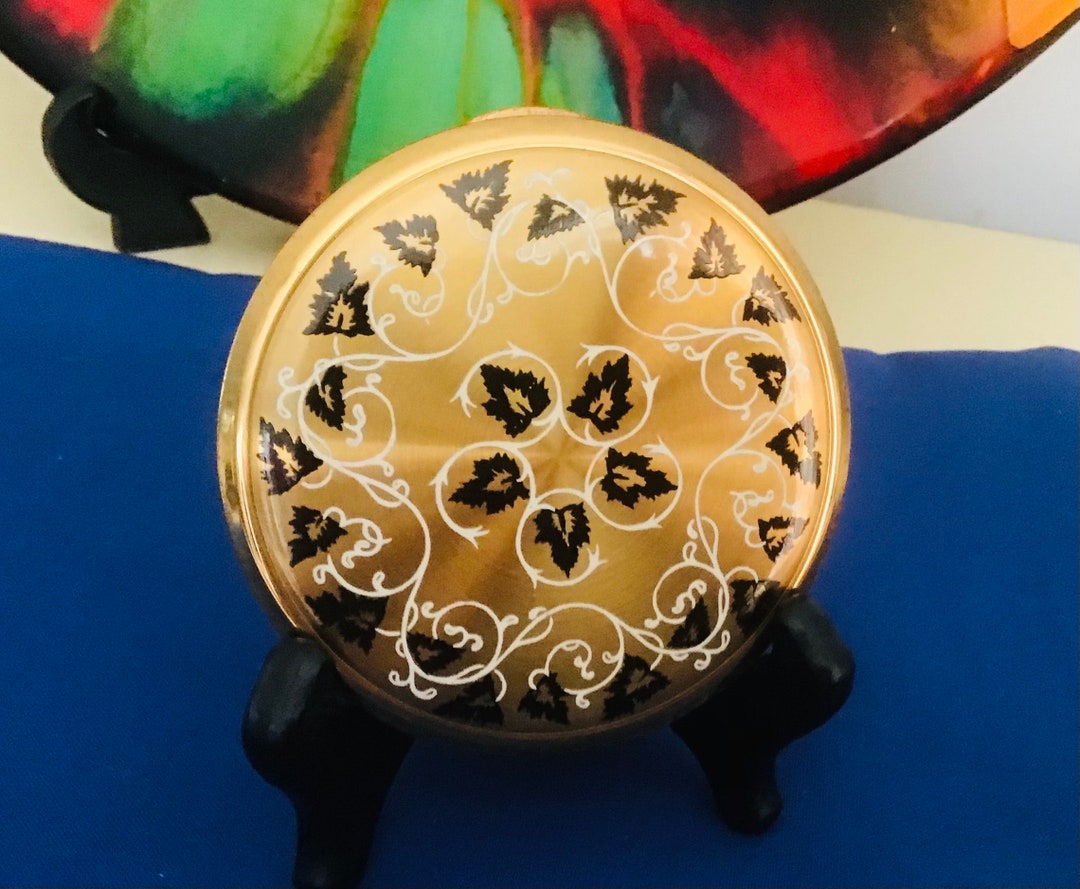 Vintage Kigu Powder Compact. Stunning Gold Tone Design. Era 1950’s ...