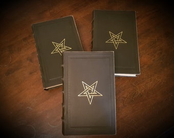 The Labyrinth Red Book Prop Replica - Etsy