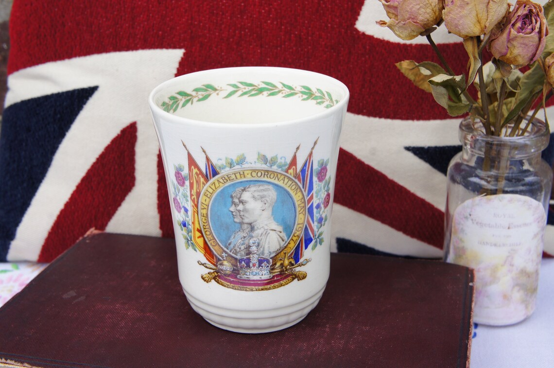 King George V1 and Queen Elizabeth parents of Queen Elizabeth | Etsy UK