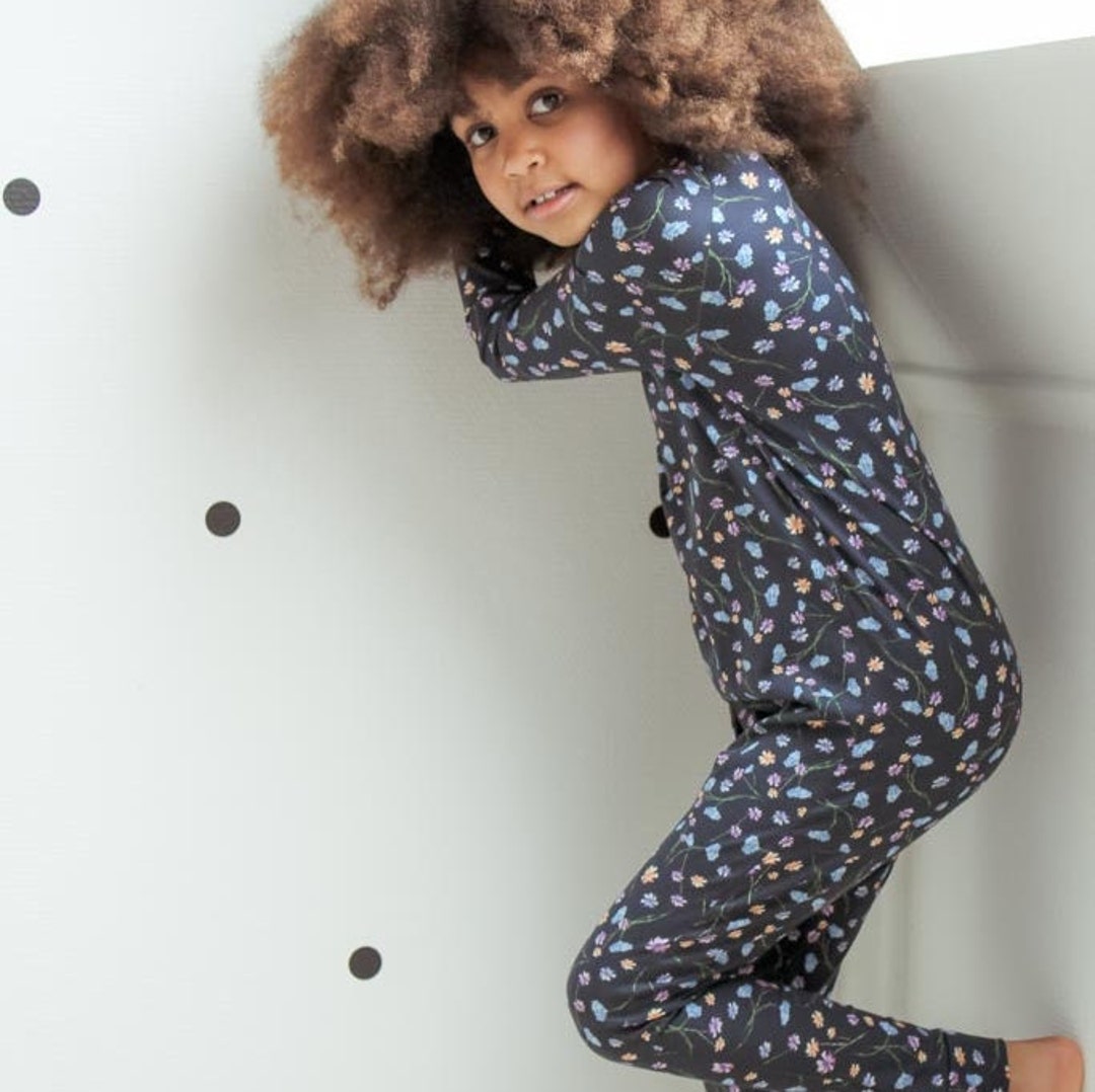 Kenja Unisex Pyjama Jumpsuit PDF Pattern: Raglan Nightgown - Etsy