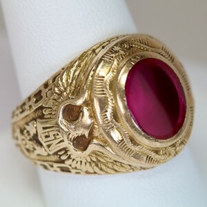 Vintage Mens Mans USN Ring 10K Yellow Gold Ruby United States Navy ...