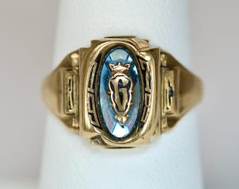 Vintage Class Ring - Etsy
