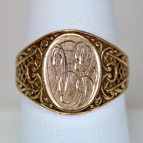 Antique Signet Ring - Etsy