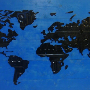 License Plate World Map!! Continents Made Out of Genuine License Plates ...