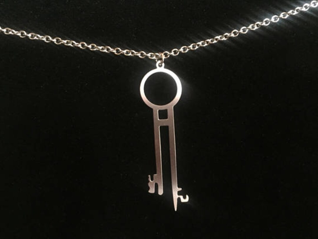Dead Man's Chest Skeleton Key Stainless Steel Necklace - Etsy