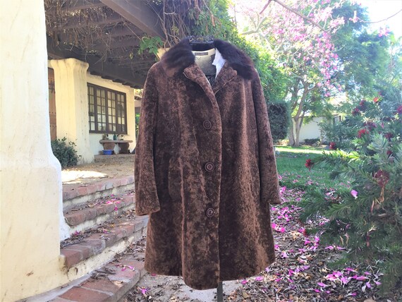Brown Shearling Mouton Coat with Huge Mink Collar Gor… - Gem