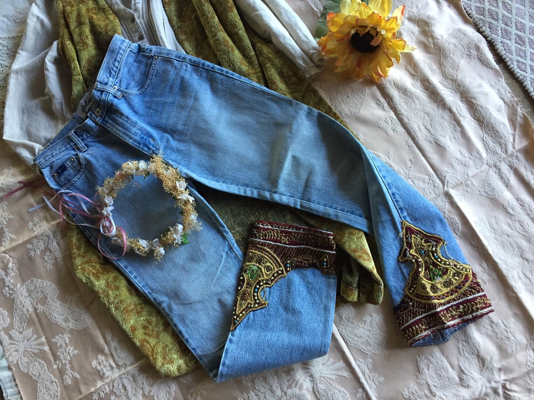 Faded Blue Denim Jeans by Express Bleus Size 3/4 With 27 to 28 Across ...