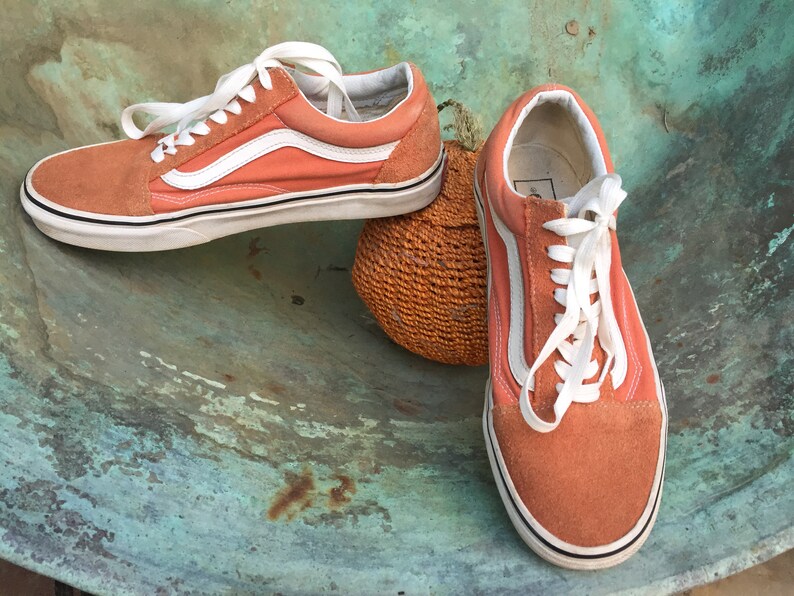 Collectible VANS Sneakers Size Mens 7 Womens 8.5 Gorgeous Pumpkin Hue ...
