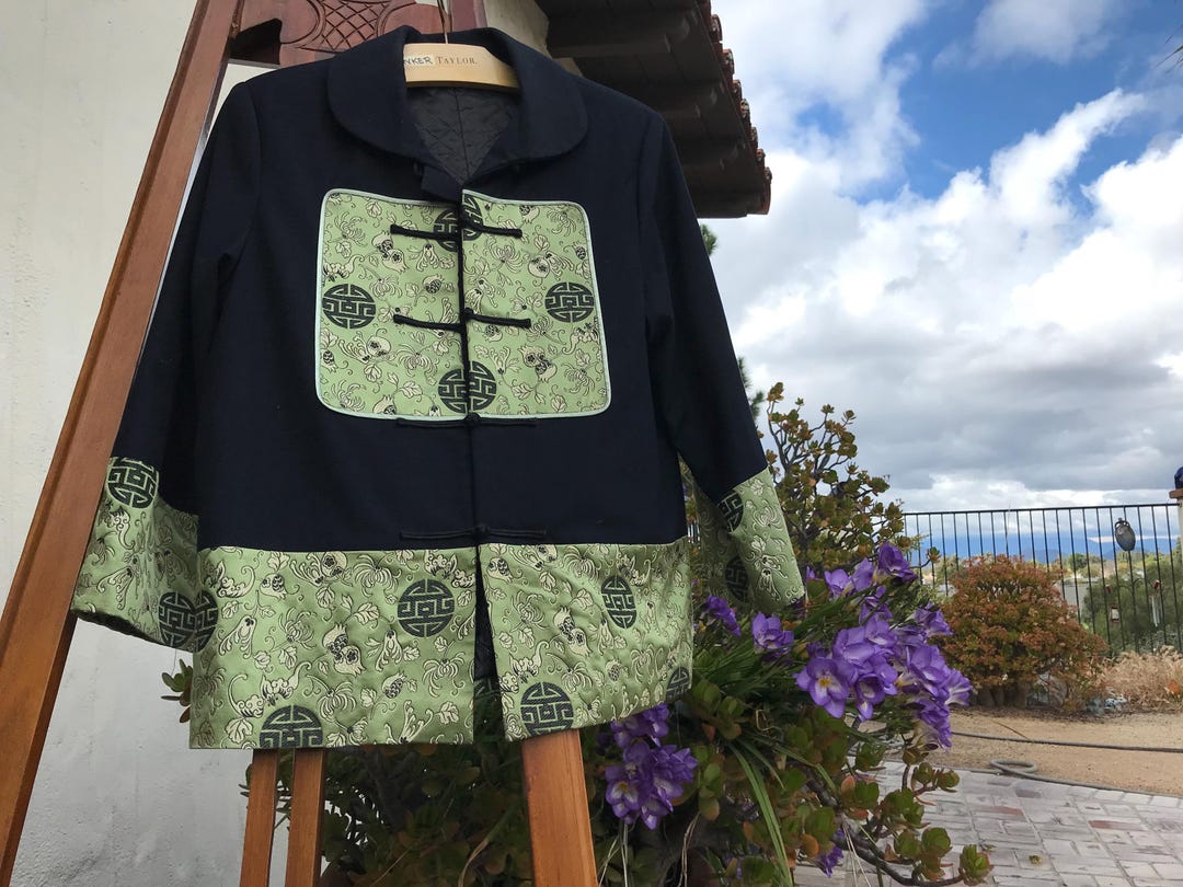 Asian Tapestry Embroidered Jacket Size Small to Medium Tapestry ...