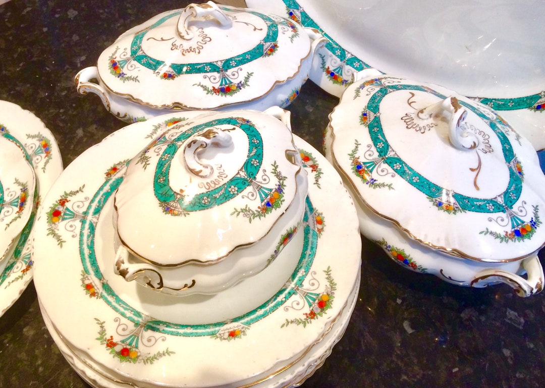 Antique Dinner Service Plates Dishes English Bone China Crescent China ...