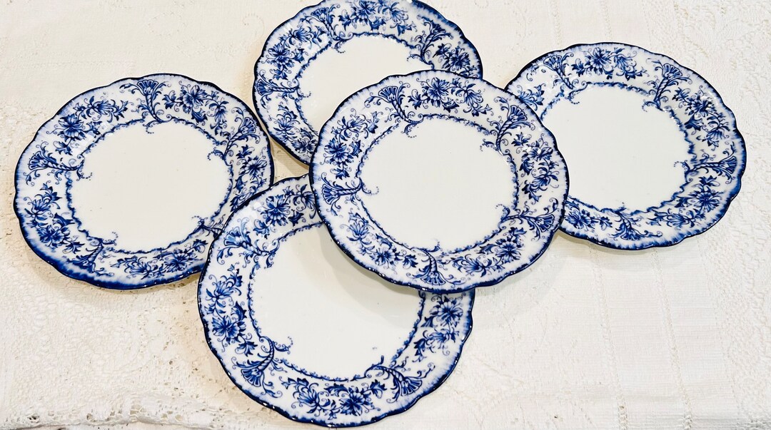 Vintage Porcelain Blue Floral Tea Plates a Set of 5 - Etsy