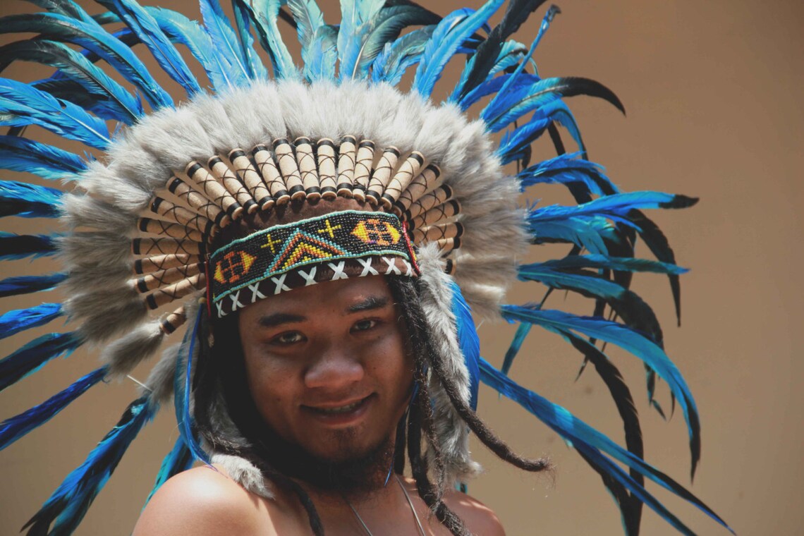 Blue Feathers Indian Headdress Style, Short Length - Etsy