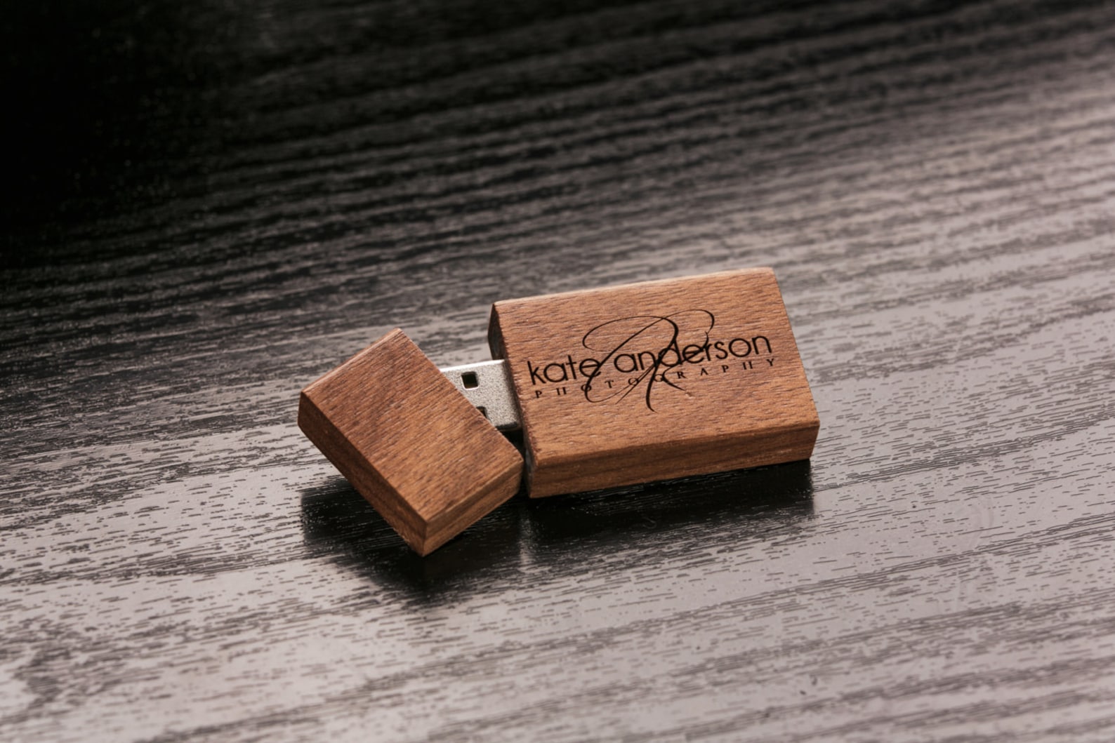 Set of 10 Personalized Walnut Wood USB Flash Drive in Matching Wooden ...
