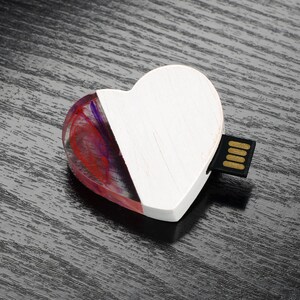 16GB Heart USB 2.0 Flash Drive With Laser Engraved Wooden Box, Wood ...