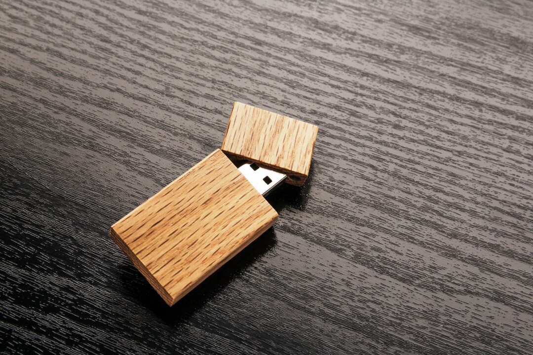 Set of 10 - 8GB/16GB Wooden Oak USB 2.0 Flash Drive, Oak Usb, Oak Flash ...